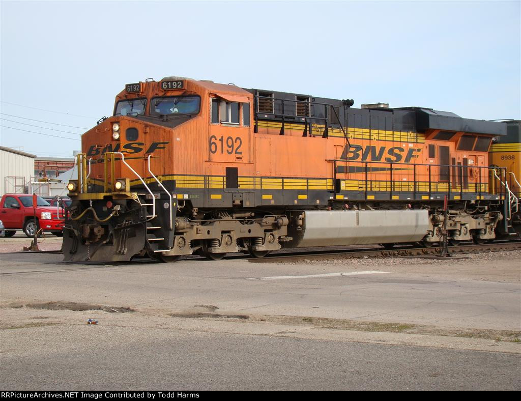 BNSF 6192